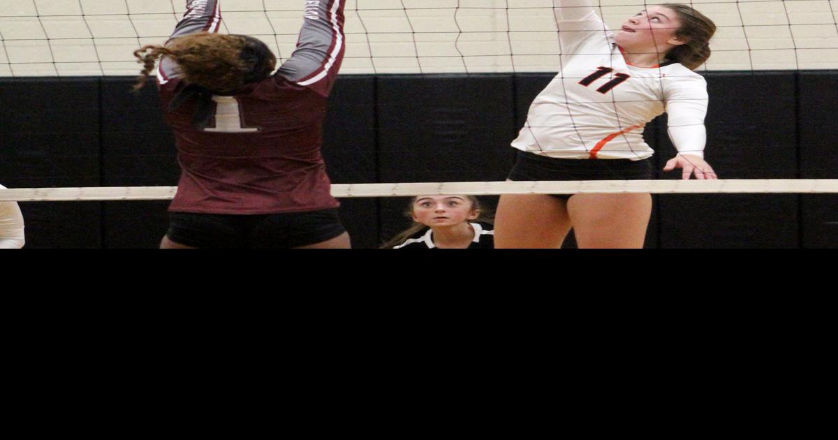 Team effort carries Powhatan Volleyball past Chancellor in 4 tight sets ...