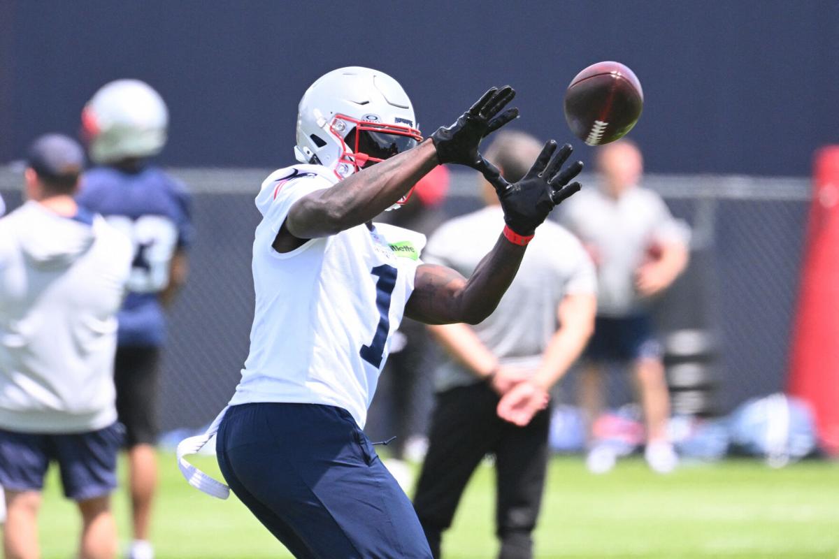 FOOTBALL-NFL/