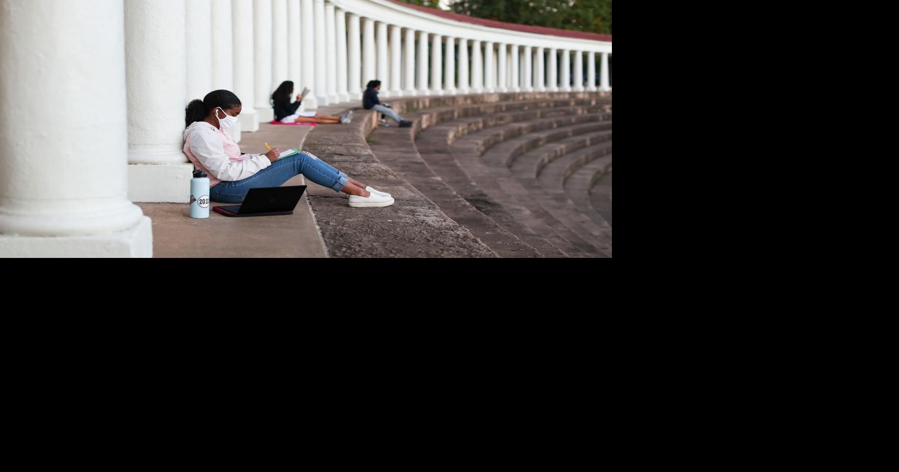 Grad students at UVa still waiting for their university stipends