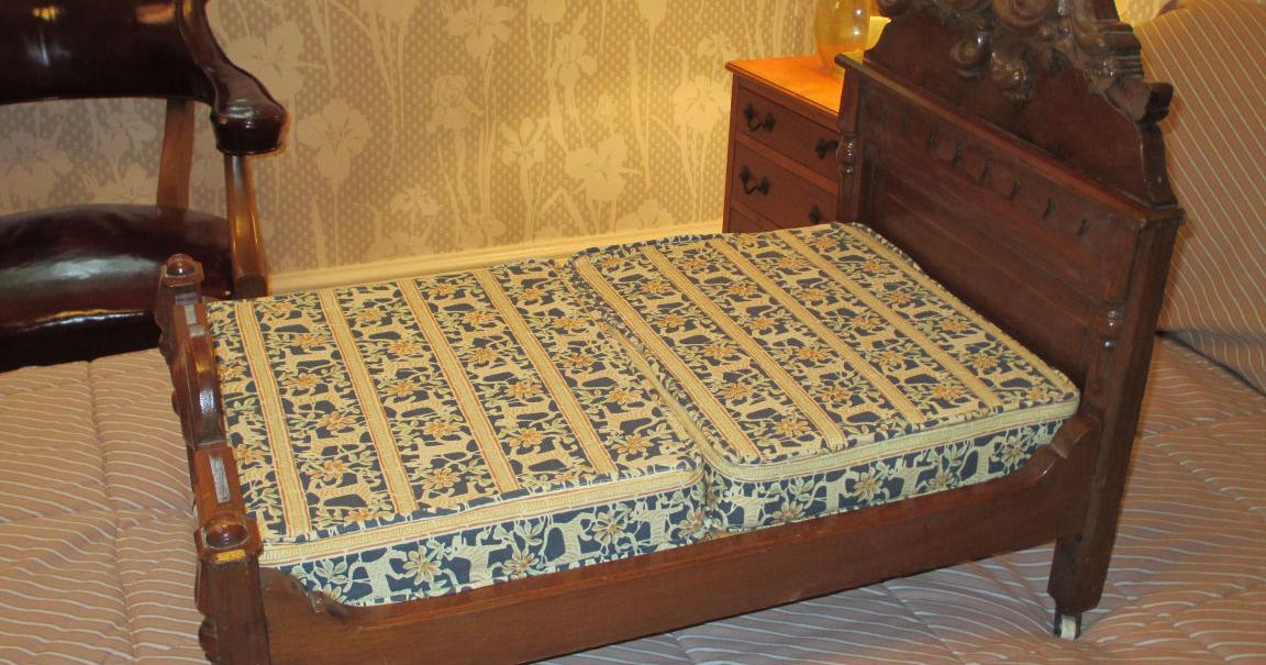 What's It Worth: Antique doll bed, Incolay box