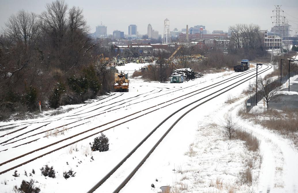 Gallery: Snow hits Richmond