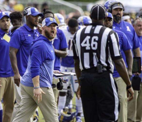 Former college teammates face off as coaches in regional final between ...