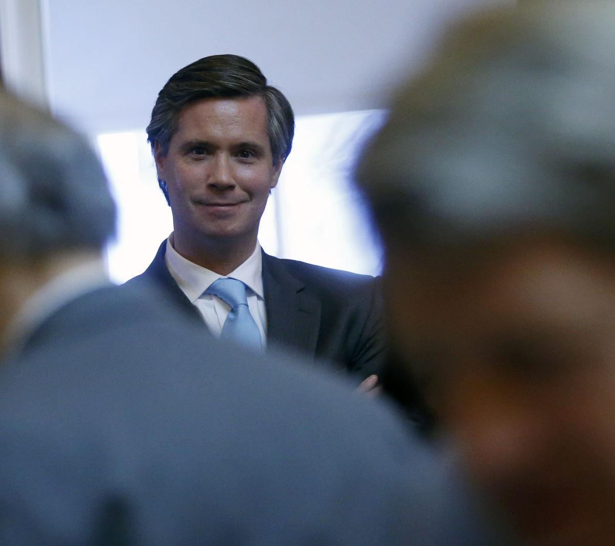 Richmond state senator steps forward to help carry schools initiative ...