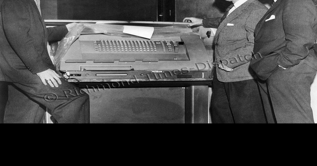 NCR electronic bank bookkeeping machine 1957