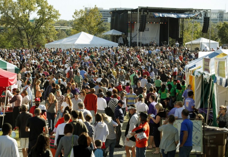 Autumn in Richmond: 10 Signs Fall is Here