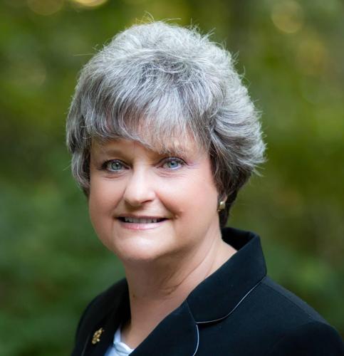 Chesterfield-Colonial Heights Christmas Mother Debbie Koller serving in ...