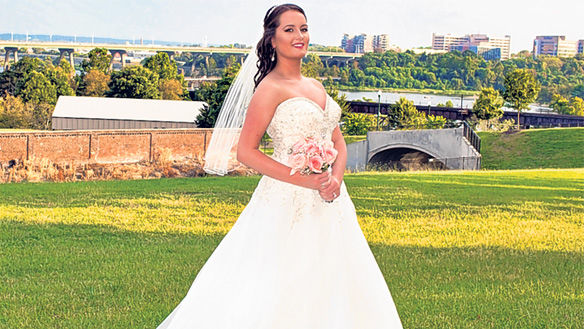 Miss Monica Lynne Foote weds Brandon Lin Harris
