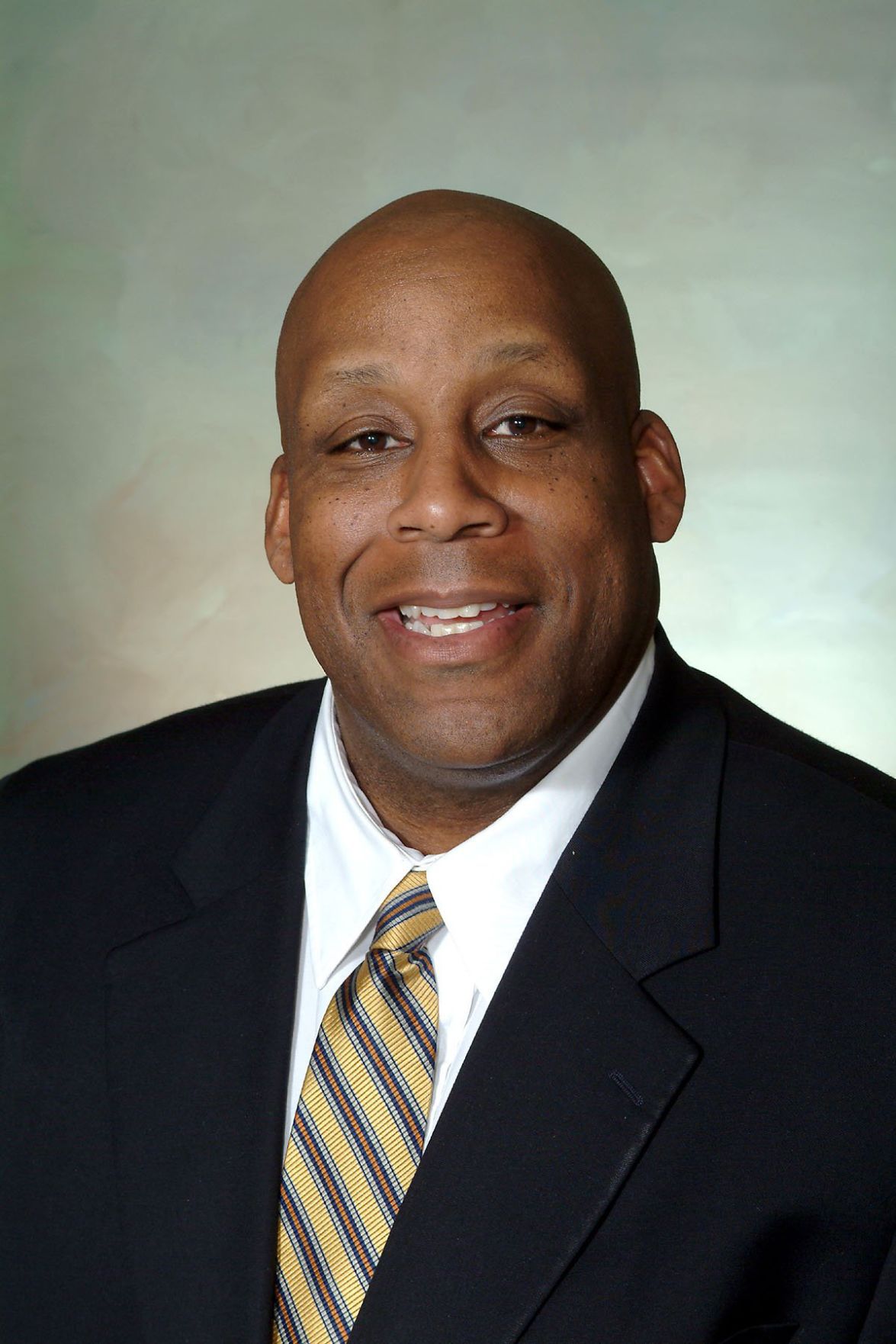 Executive associate AD Jon Oliver leaving U.Va. athletics to pursue ...