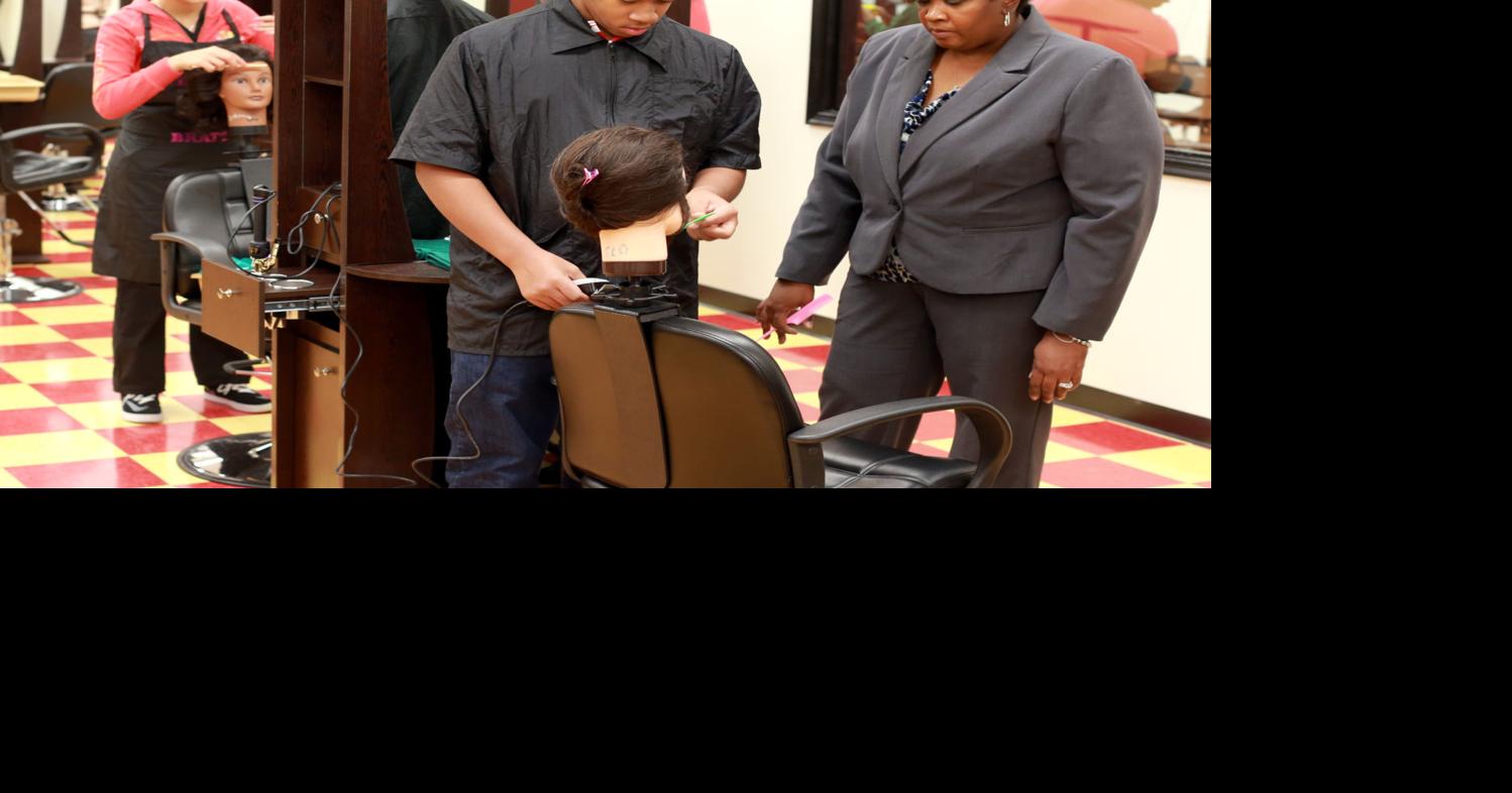 In-school beauty salon helps Petersburg students stay a cut above