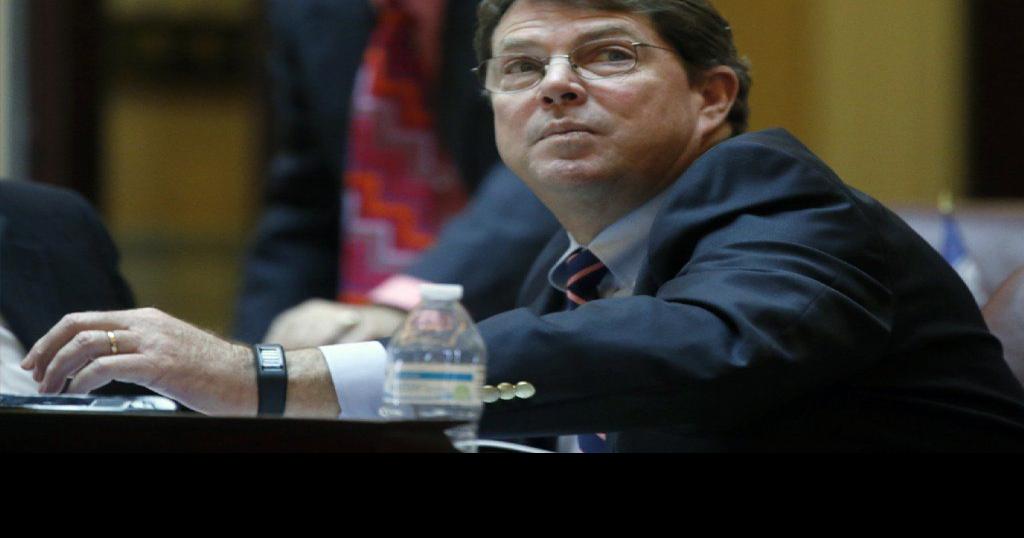 Nine former med school classmates and a GOP state senator express ...