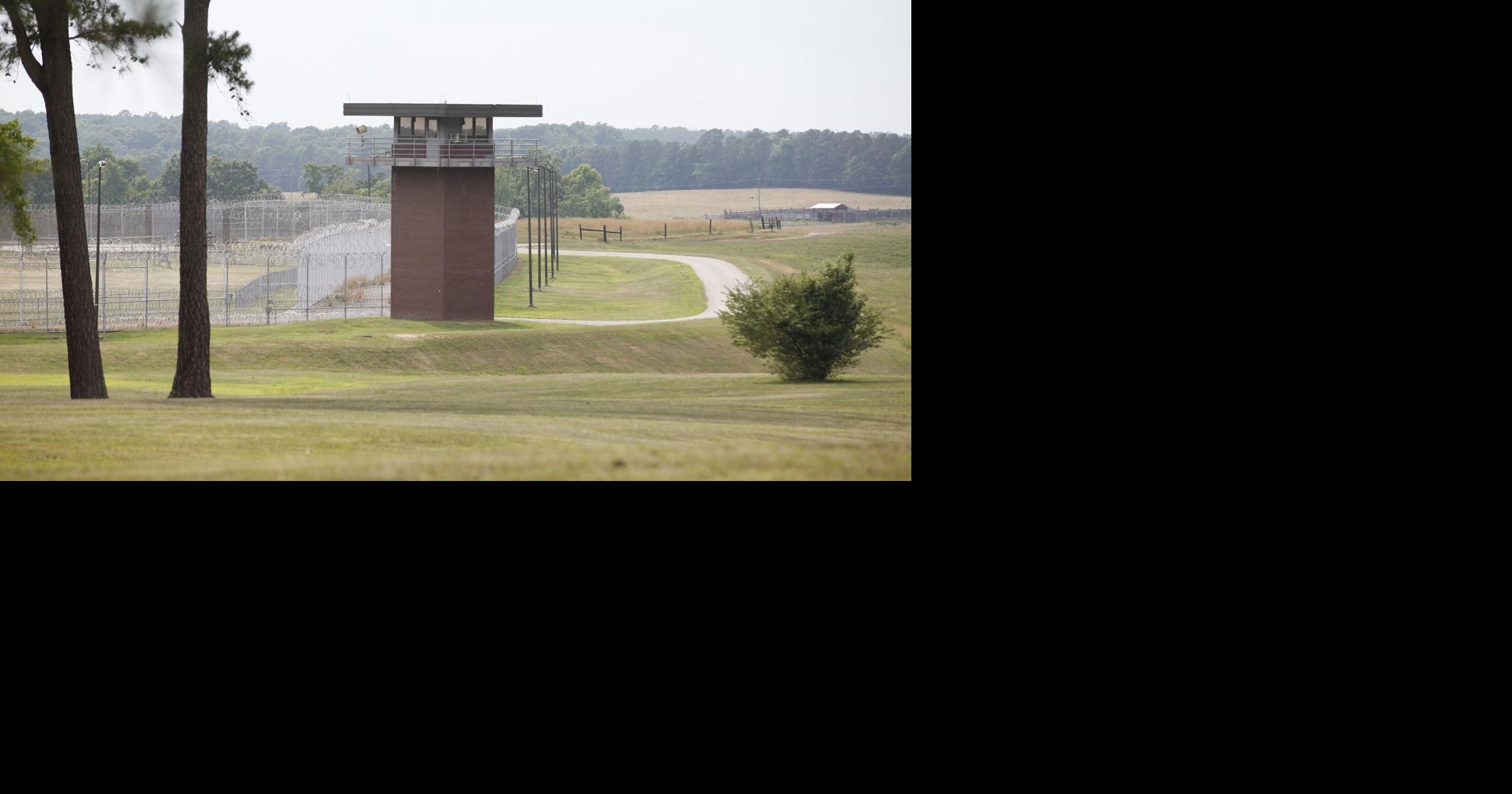 State resumes control of last privately run prison