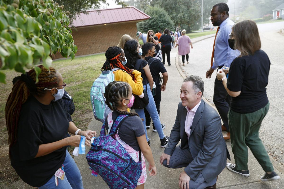 VA schools need well-trained teachers, not provisional ones