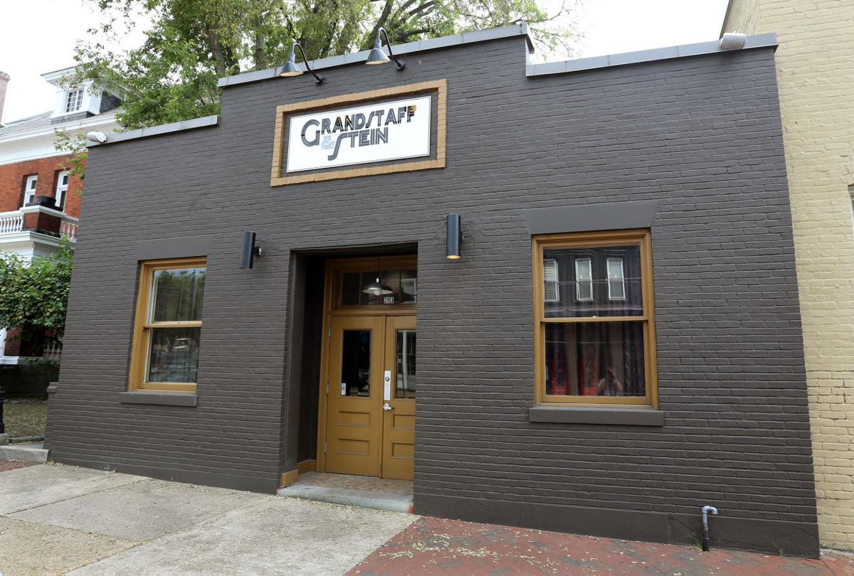 Dining Out: Flaws mask the fun at Grandstaff