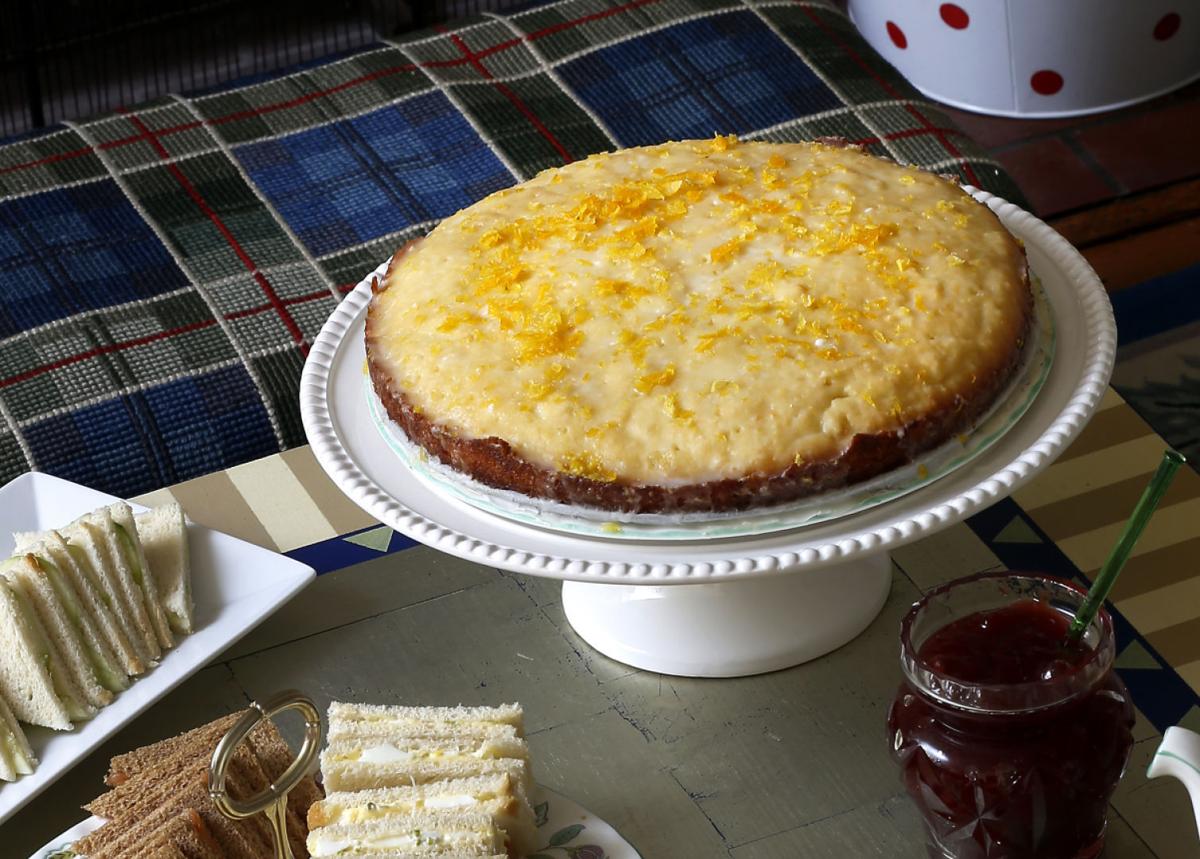 Clare's Kitchen: St. Clement’s Cake