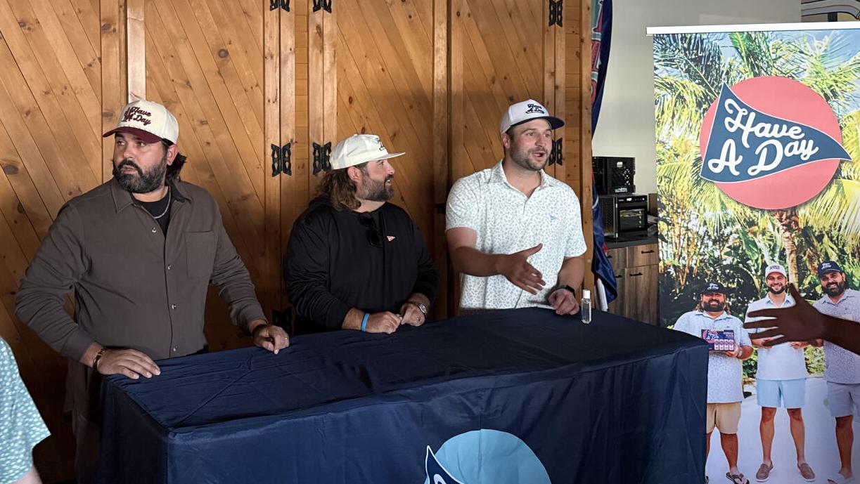 Richmond's 'Fat Perez' finding success as a YouTube golfer