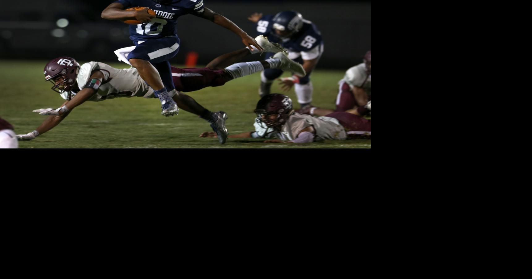Previewing the local high school football teams in Class 4
