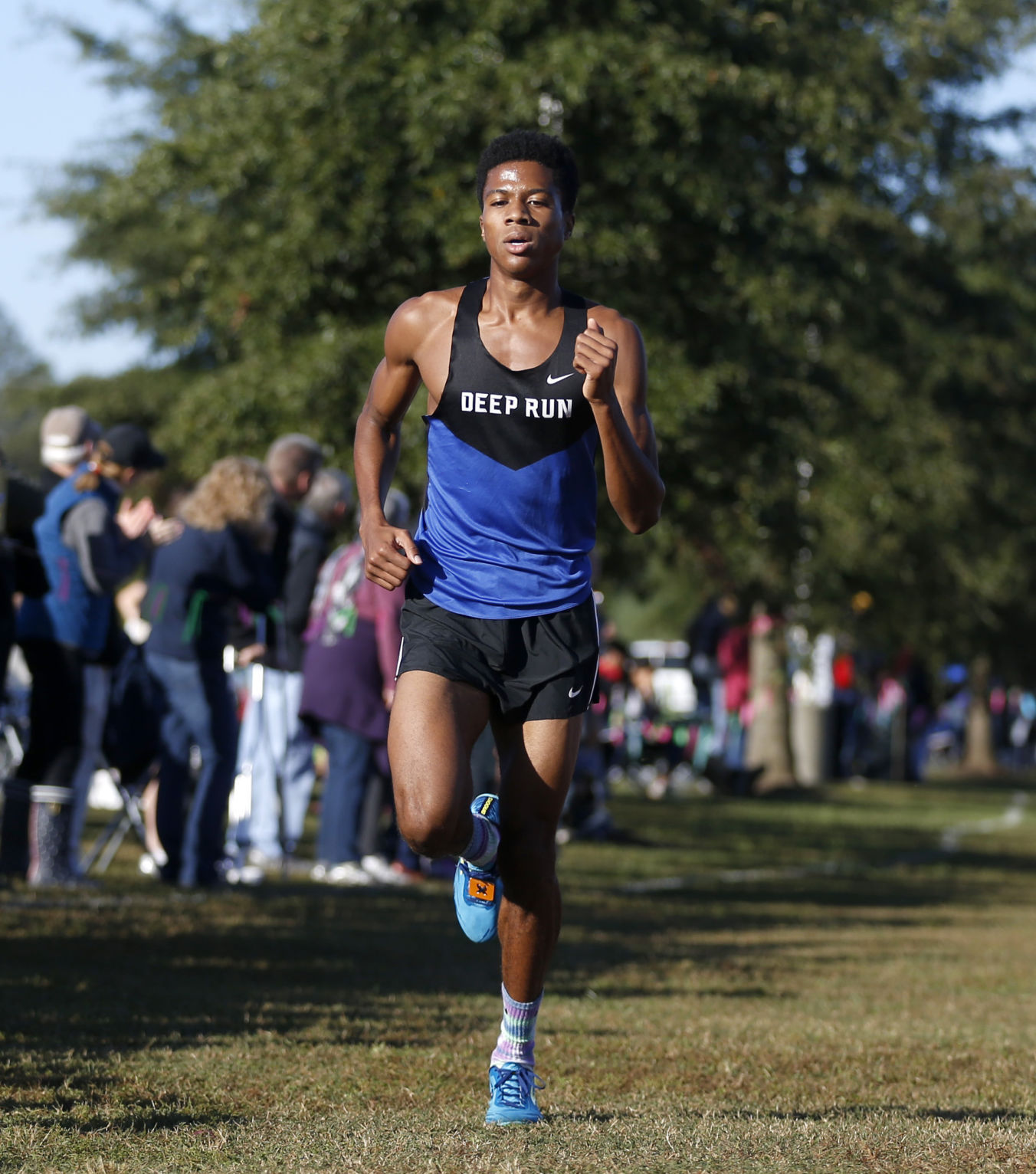 Glen Allen's Caroline Robelen shatters personal best at MileStat.com XC ...