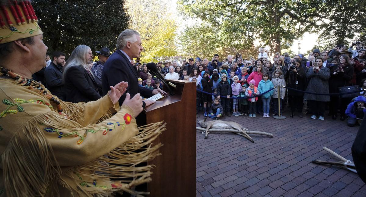 Indian tribes present deer in tax tribute at Virginia Executive Mansion