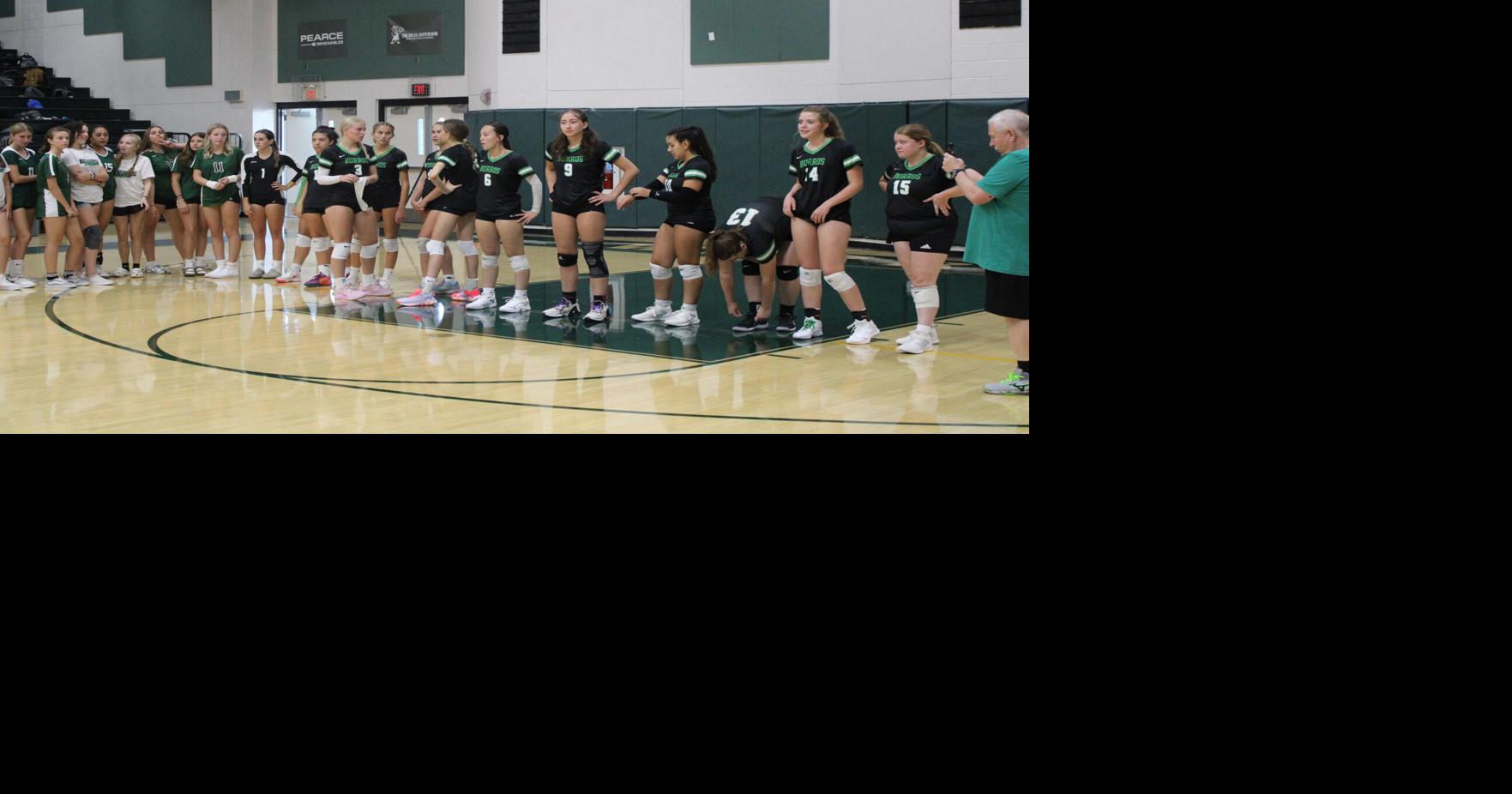 Burroughs volleyball at Tehachapi | Photo Galleries | ridgecrestca.com