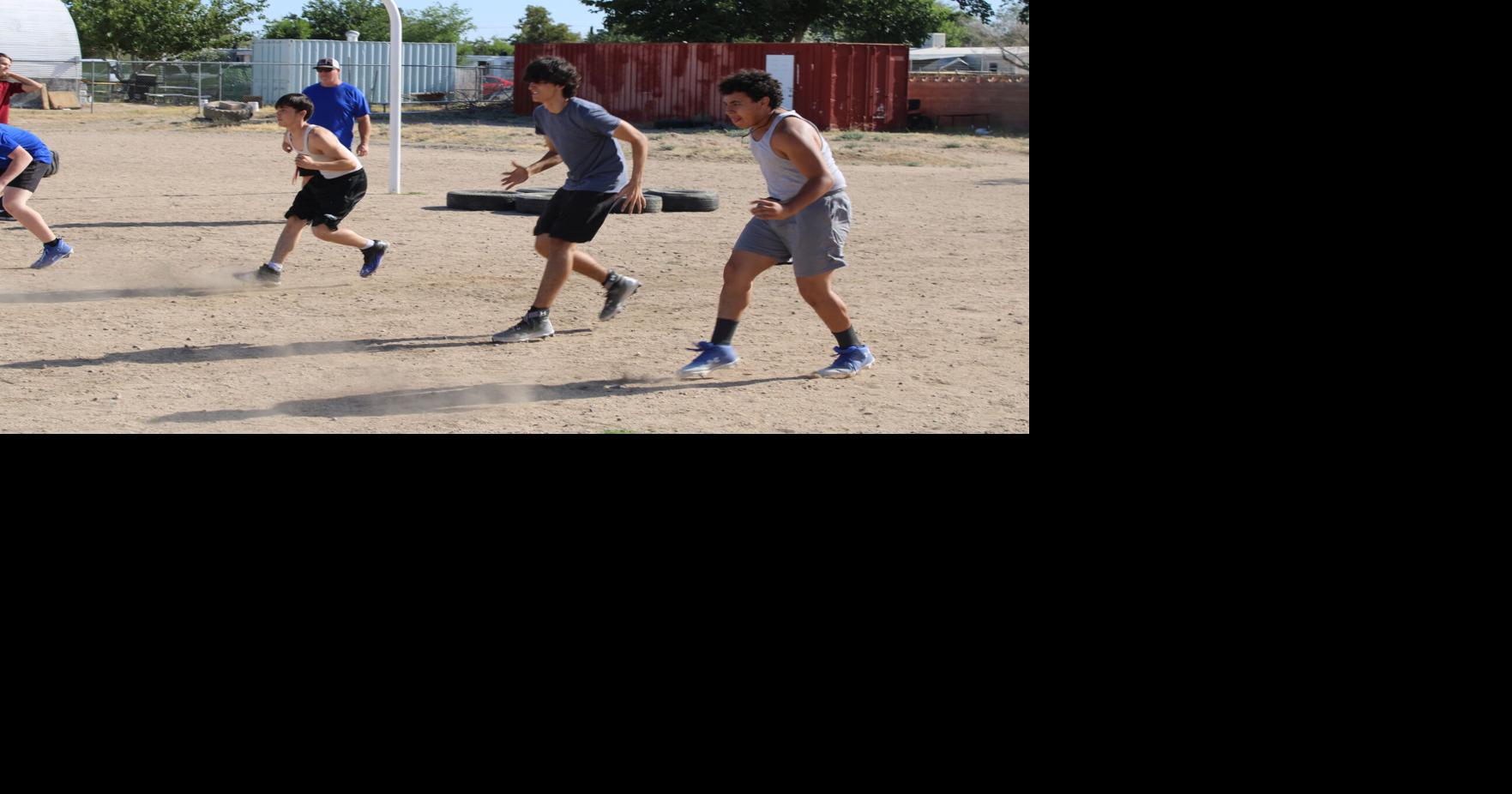 Immanuel Christian football practice | Photo Galleries | ridgecrestca.com