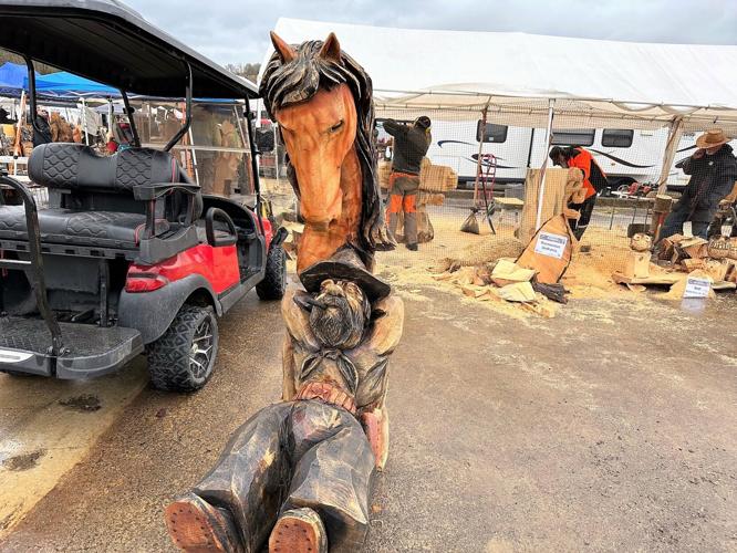 From Start through Finish at the Chainsaw Carvers Rendezvous | News | ridgwayrecord.com