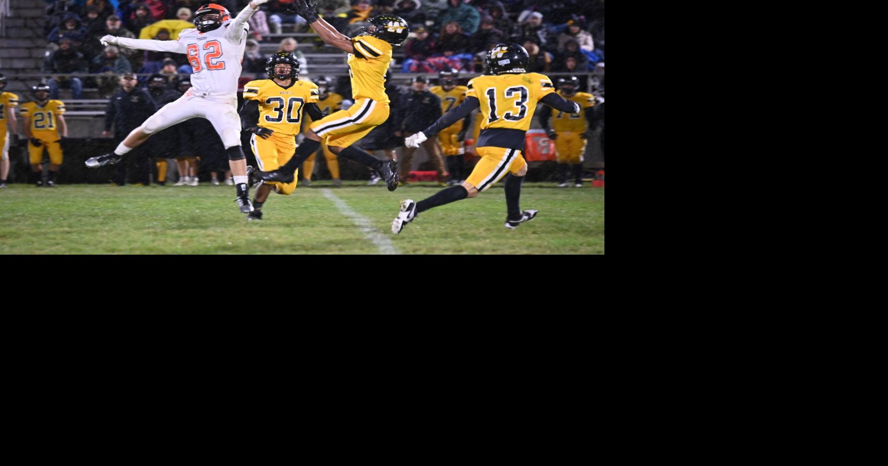 Ripon Tiger football team falls to Waupun, loses control of Little ...