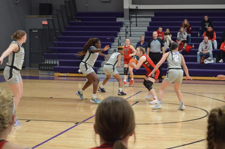 Ripon College Red Hawk women's basketball team captures sixth-straight ...