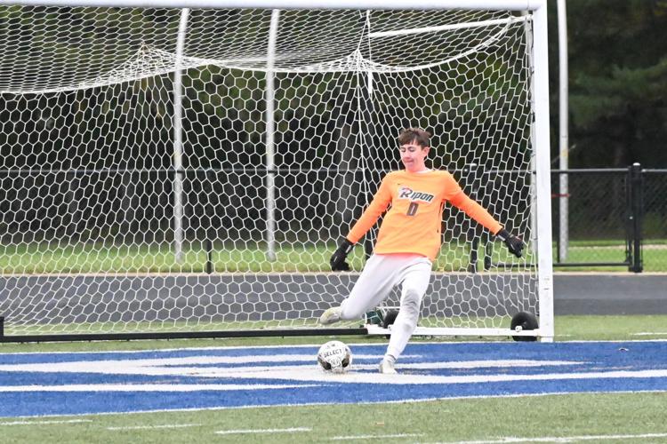 Ripon Tiger boys' soccer team falls to top-ranked Notre Dame in ...