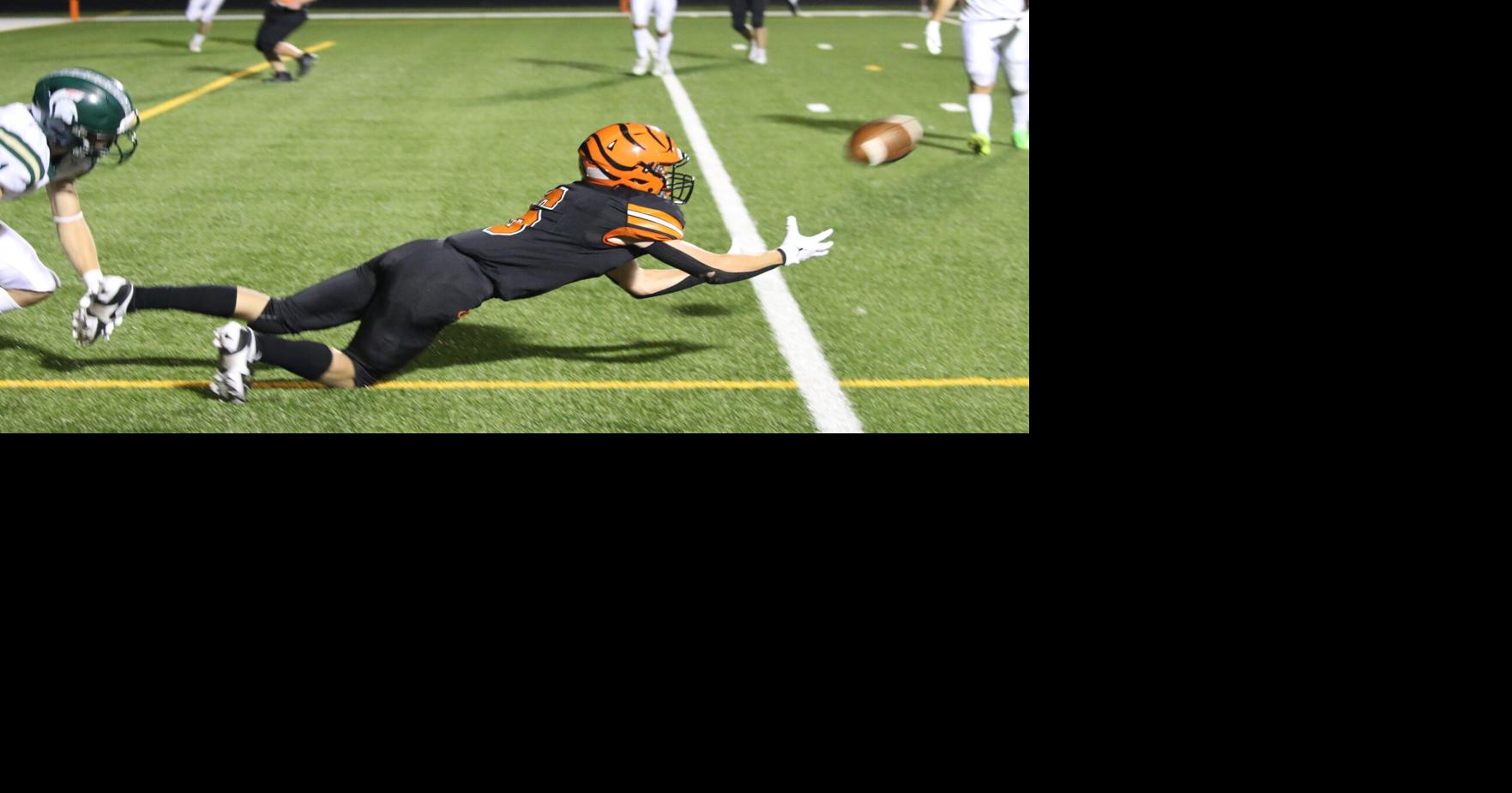 Ripon Tiger football team drops season opener to Laconia 42-7 (PHOTOS ...