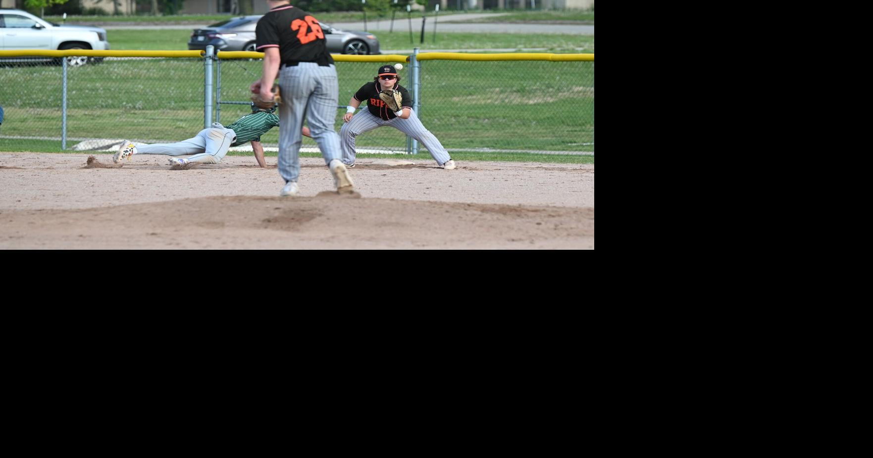 Ripon Tiger baseball team unable to get bats going in pair of losses to ...