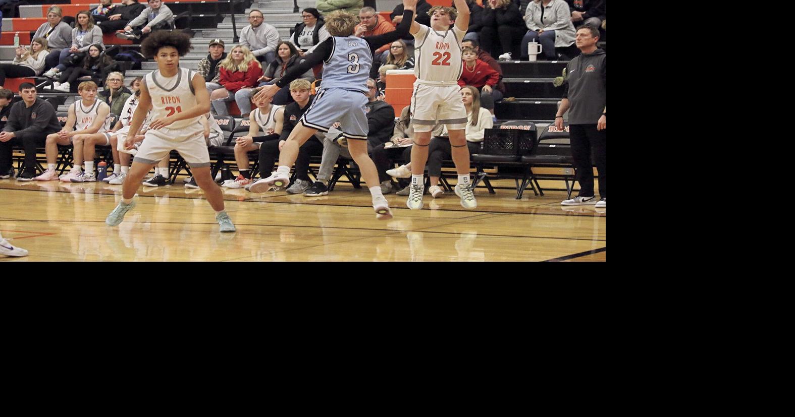 Ripon boys' basketball falls to Dells in tale of two halves | Sports ...