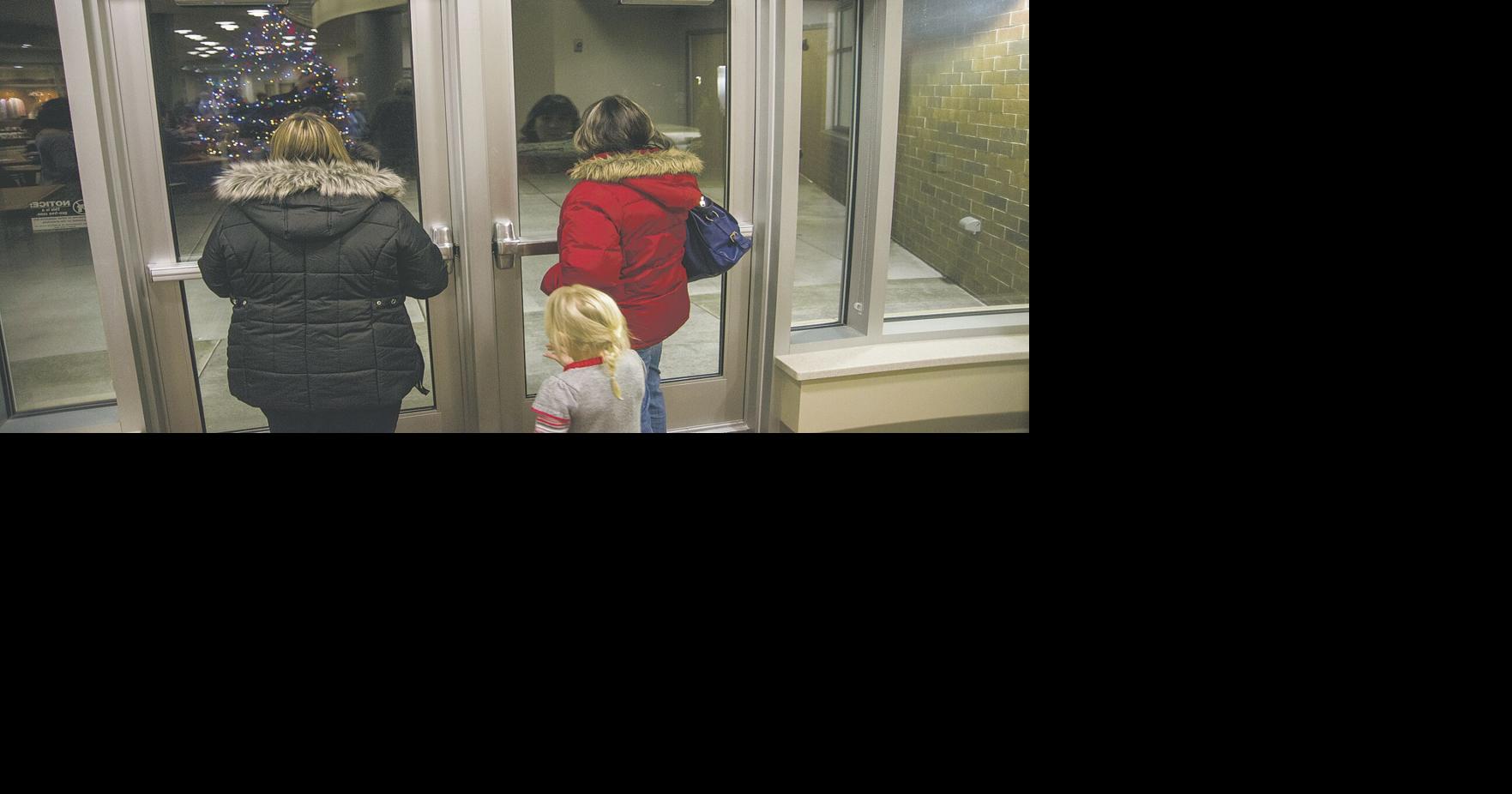 SSM Health Ripon Community Hospital Auxiliary kicks off 2022 ‘Lights of ...