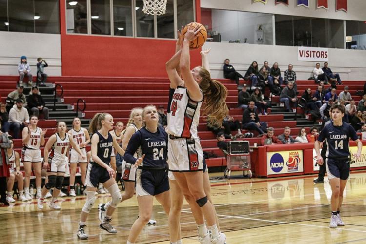 Ripon College Red Hawk women's basketball team reel in Lakeland Muskies ...