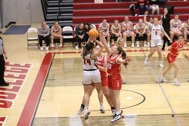 Ripon College Red Hawk women's basketball team dominates Monmouth ...