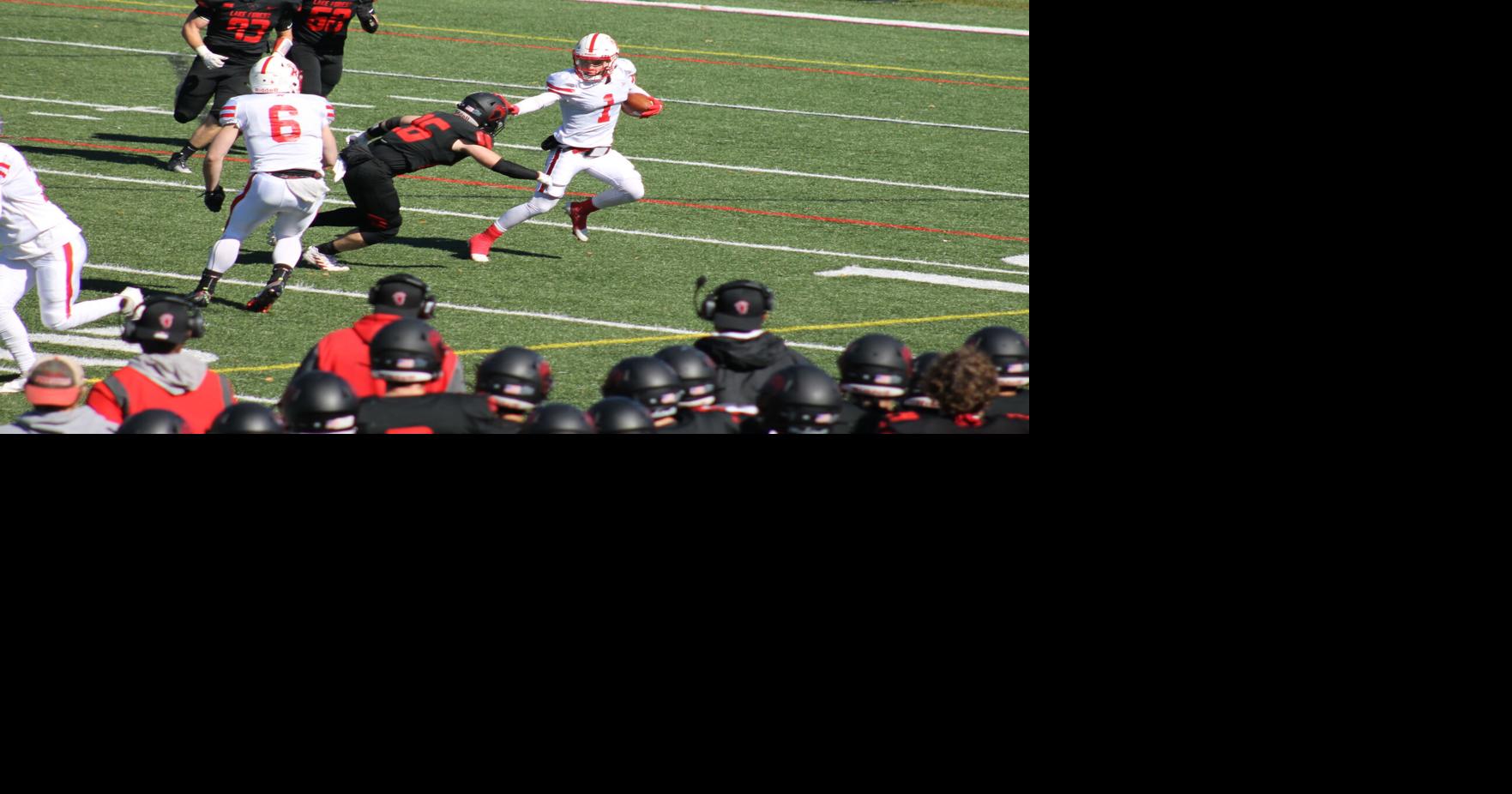 Ripon College Red Hawk football team knocks off Lake Forest late in a ...