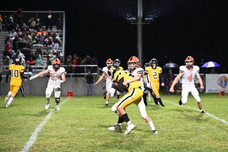 Ripon High School football at Waupun — Oct. 6, 2023 (Miya Grunert ...
