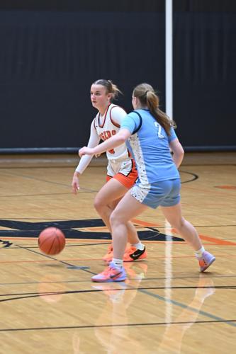 RHS girls' basketball vs. Wisconsin Dells — Dec. 11, 2025 (Miya Grunert ...