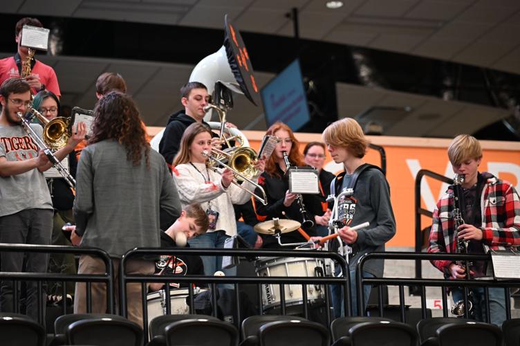 RASD at the Herd Night — Dec. 15, 2023 (Miya Grunert photos ...