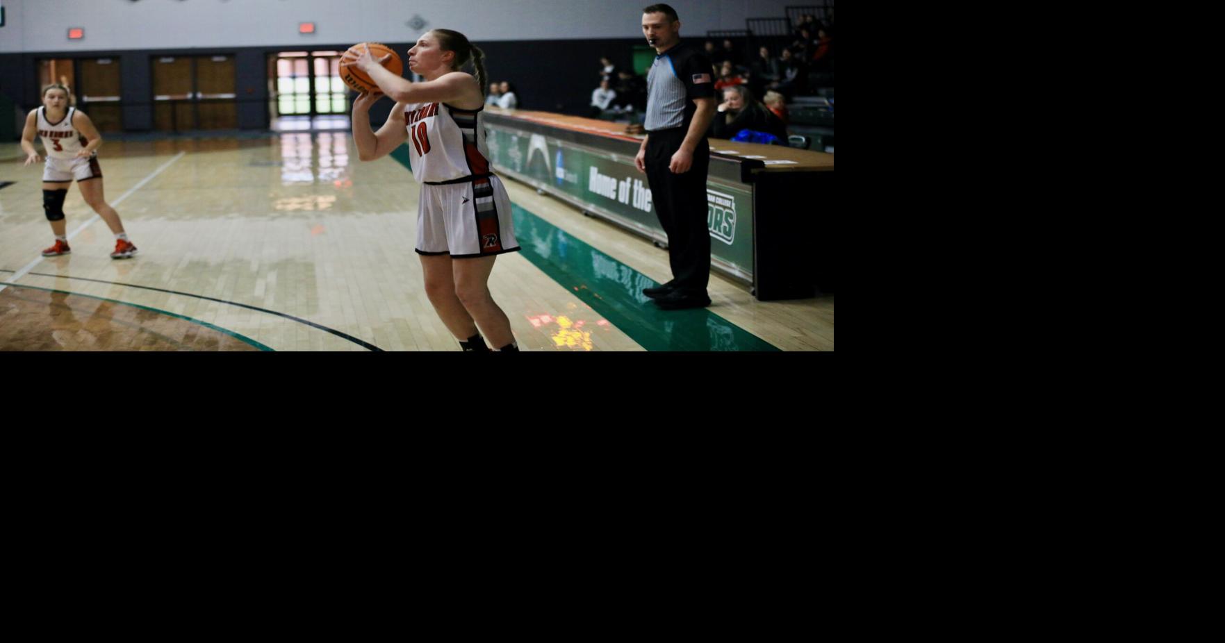 RCWB vs. University of Dubuque — Nov. 16, 2024 (Troy McDonald photos) | Multimedia | riponpress.com
