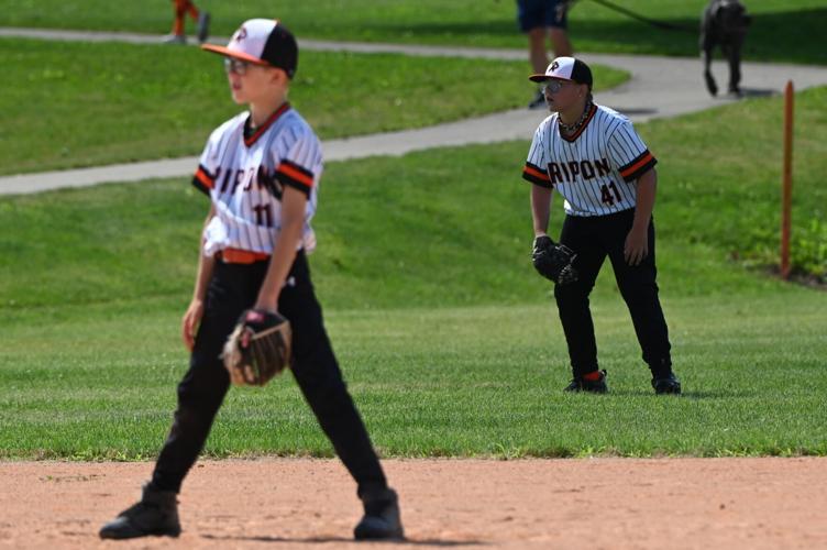 Ripon Youth Baseball 9U Team (Miya Grunert photos) | | riponpress.com