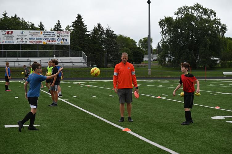 Ripon High School boys' soccer first day of practice 2023 (Miya Grunert ...