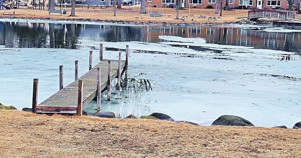 ‘Toilet bowl of our lake’: Group eyes improving Mill Pond | Local News ...