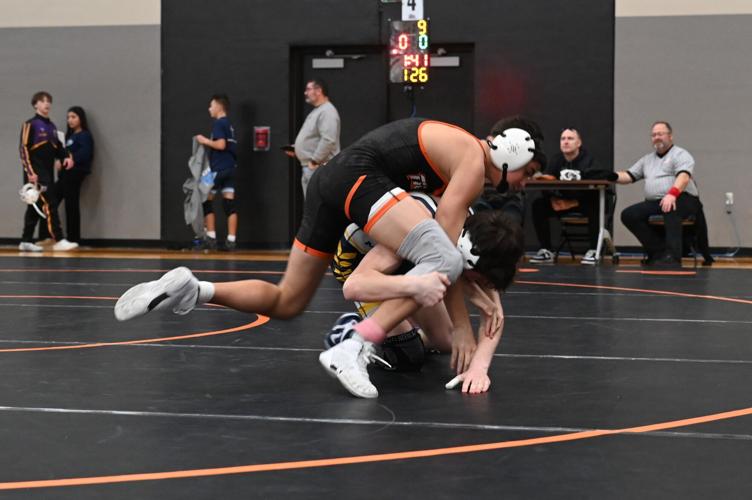RHS wrestling at Sgt. Andrew Wallace Memorial Scramble — Dec. 27, 2025 ...