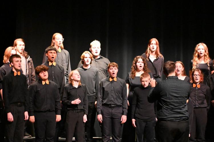 Ripon High School Choral Program presents ‘My Favorite Song is ...’ (PHOTOS AND VIDEO) | Local ...