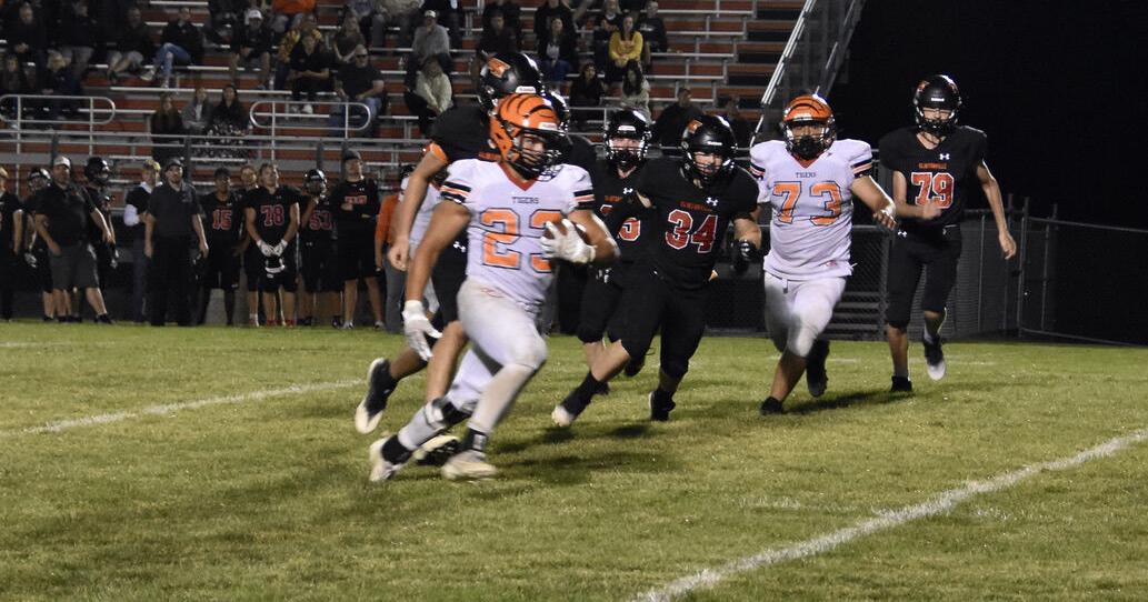 Ripon Tiger football team shows improvement in 43-20 loss to ...