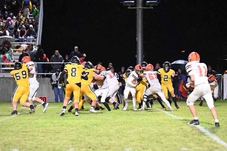 Ripon High School football at Waupun — Oct. 6, 2023 (Miya Grunert ...