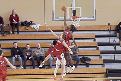Red Hawk men's basketball team drops hard-fought battle to Grinnell ...