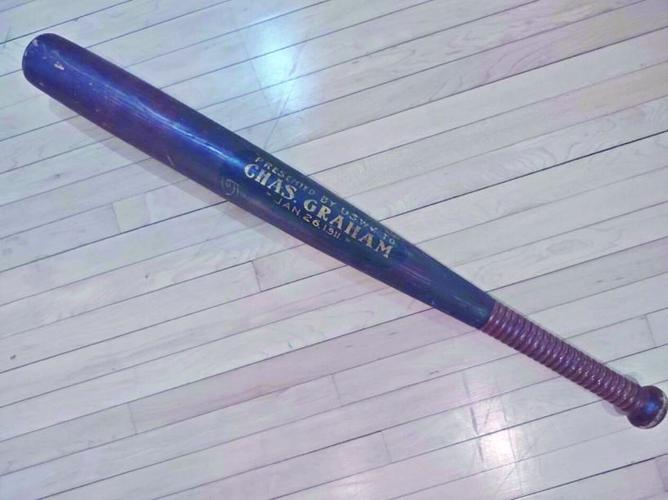 Mystery ‘baseball Bat’ revealed as sheriff’s billy club | Local News ...