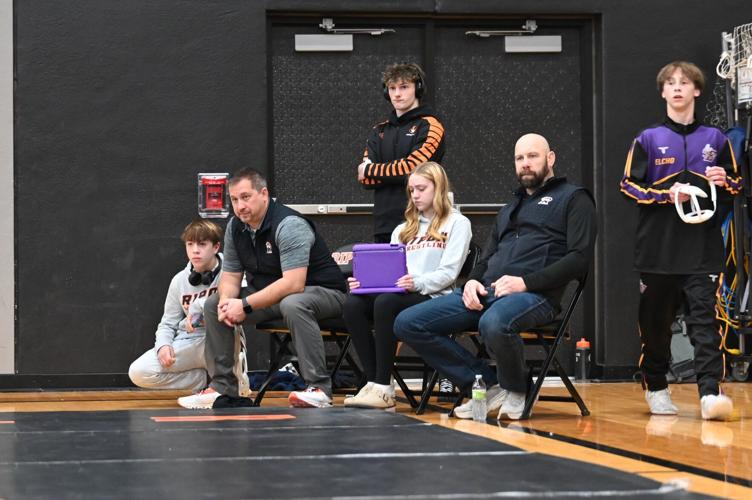 RHS wrestling at Sgt. Andrew Wallace Memorial Scramble — Dec. 27, 2025 ...