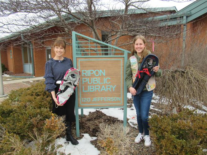 Retzlaff donates snowshoes to Ripon Public Library | News | riponpress.com